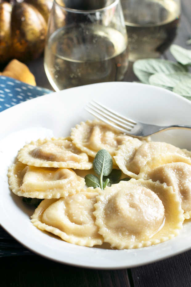 Pumpkin Ricotta Ravioli with Brown Butter Sage Sauce | Cake 'n Knife
