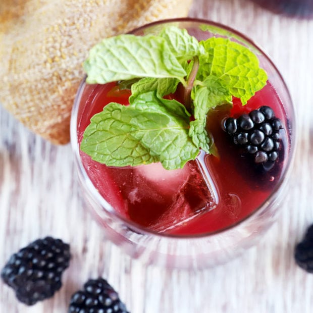 Blackberry Sidecar Cocktail Recipe | Cake 'n Knife