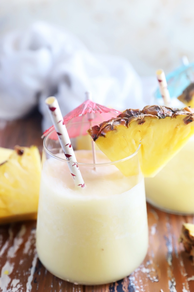 Tropical Skinny Piña Colada Recipe | Cake 'n Knife