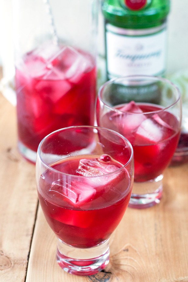 Pomegranate Negroni | Cake 'n Knife