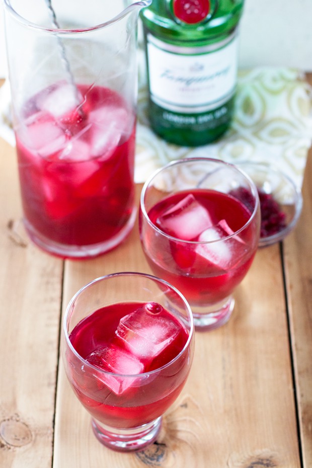 Pomegranate Negroni | Cake 'n Knife