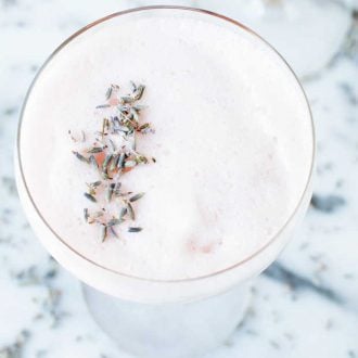 Lavender Rosé Royale Cocktail | Cake 'n Knife