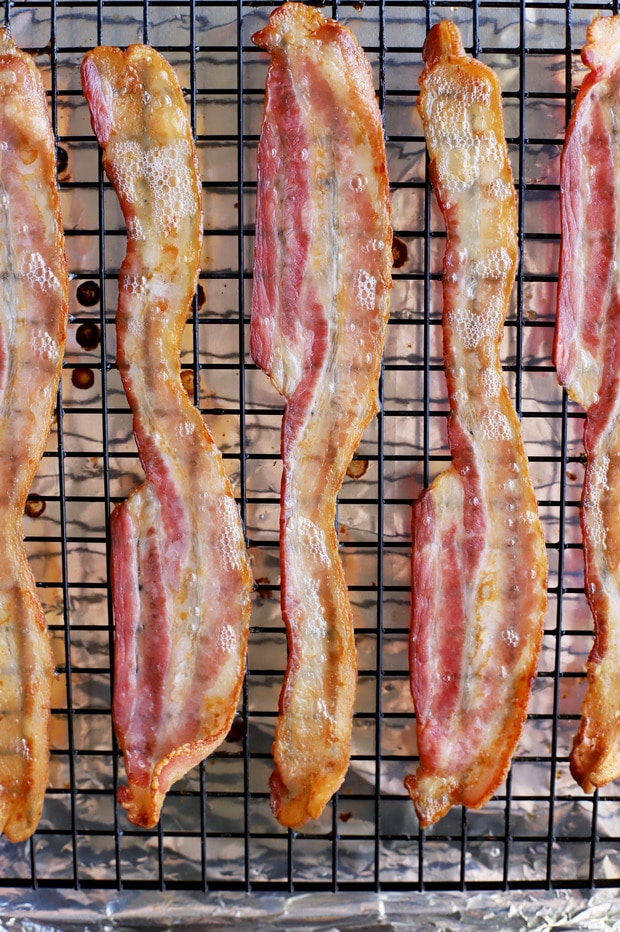 Bite-Sized Baked Bacon Brie Pockets | Cake 'n Knife