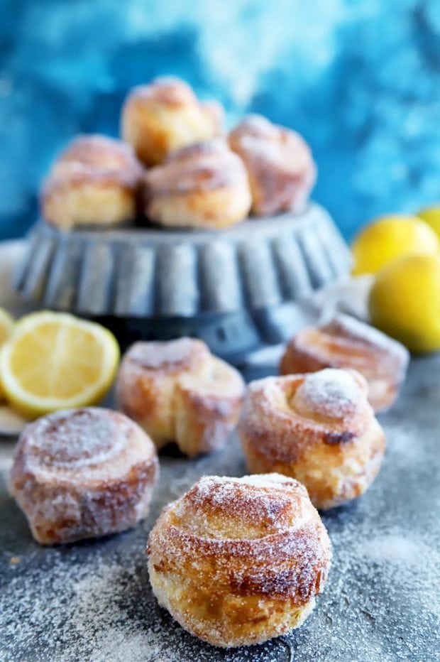 Easy Lemon Sugar Buns | Cake 'n Knife