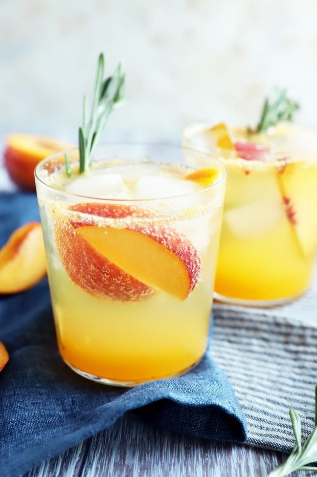 Sparkling Rosemary Peach Mocktail | Cake 'n Knife