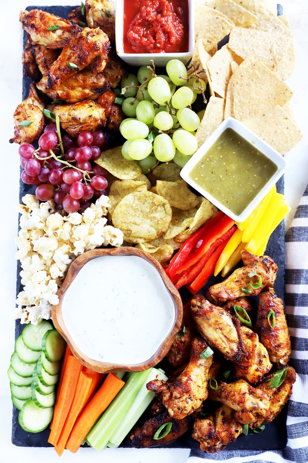 How To Make The Ultimate Tailgating Snack Board | Cake 'n Knife