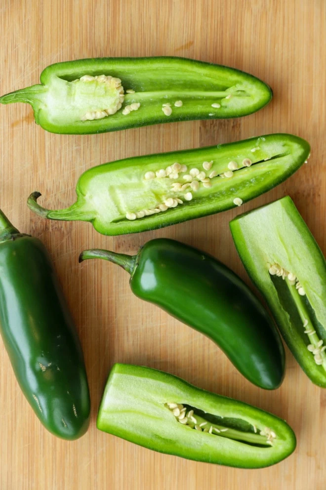 How To Seed A Jalapeño Cake N Knife