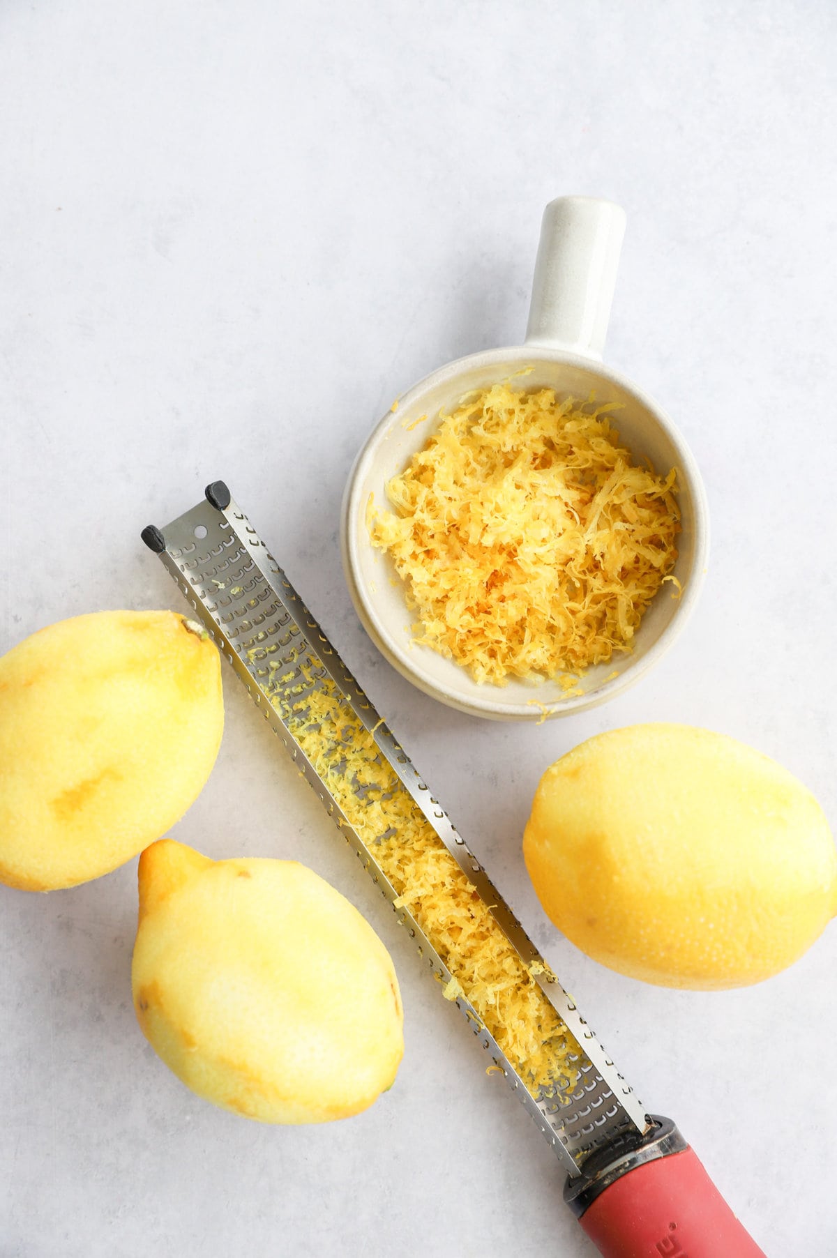 Easy Fresh Lemon Simple Syrup | Cake 'n Knife