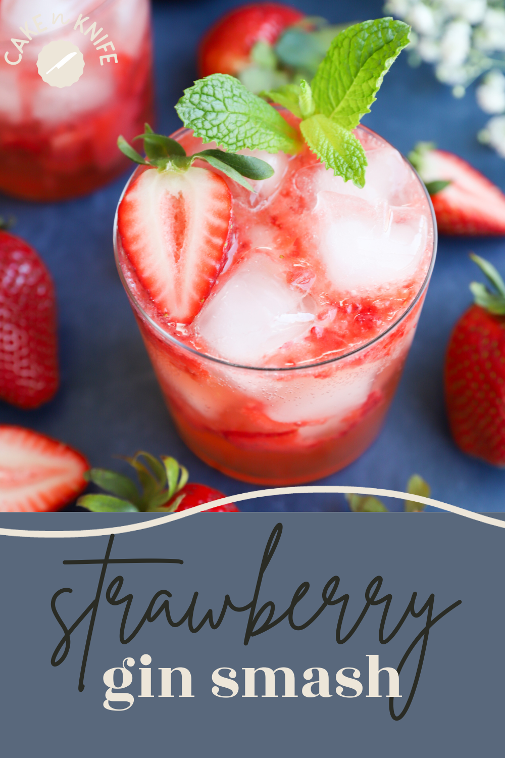 Strawberry Gin Smash Cocktail | Cake 'n Knife
