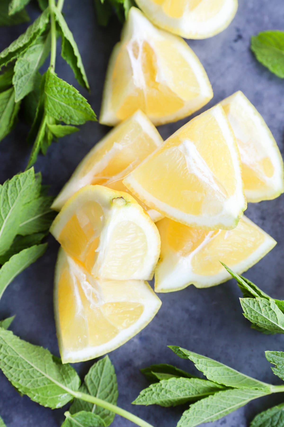 Easy Lemon Mojito | Cake 'n Knife