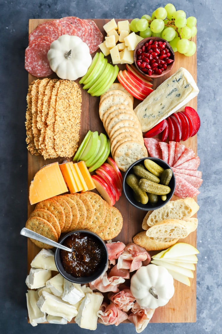 The Best Fall Charcuterie Board | Cake 'n Knife
