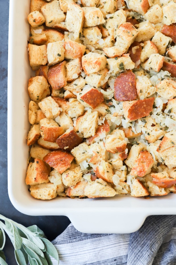 The Easiest Sage and Onion Stuffing (Classic Stuffing) | Cake 'n Knife