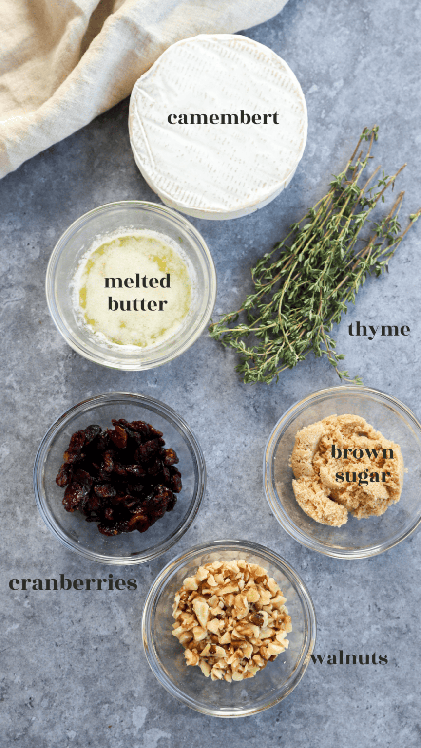 Easy Baked Camembert with Cranberries and Walnuts | Cake 'n Knife
