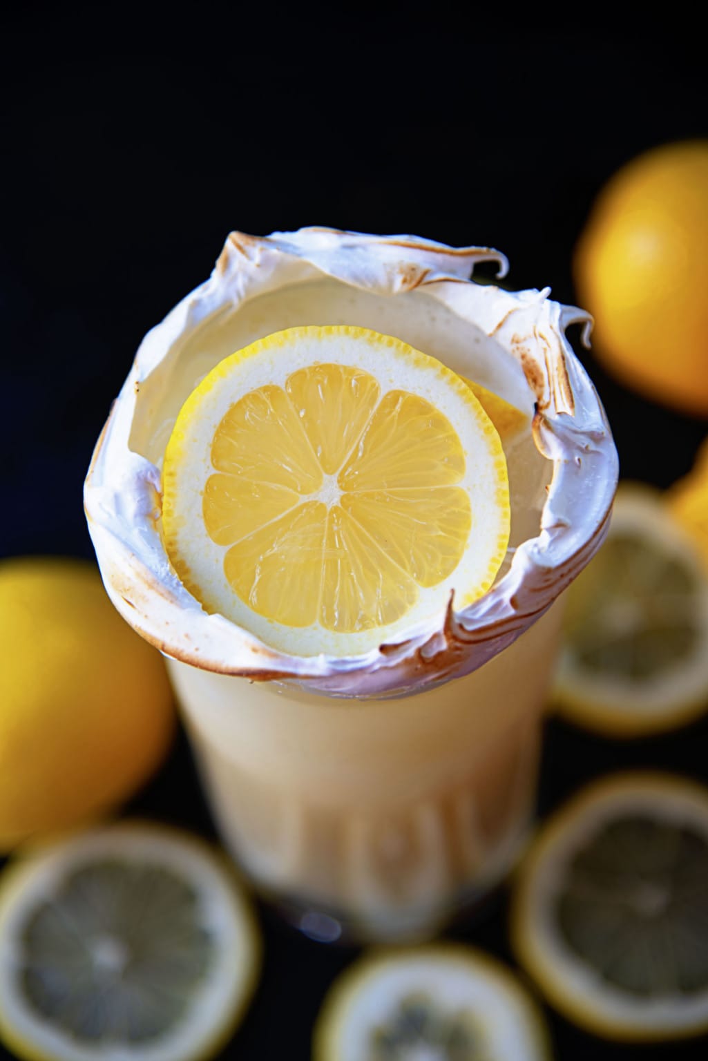 25 Bright Lemon Cocktails to Sip On | Cake 'n Knife