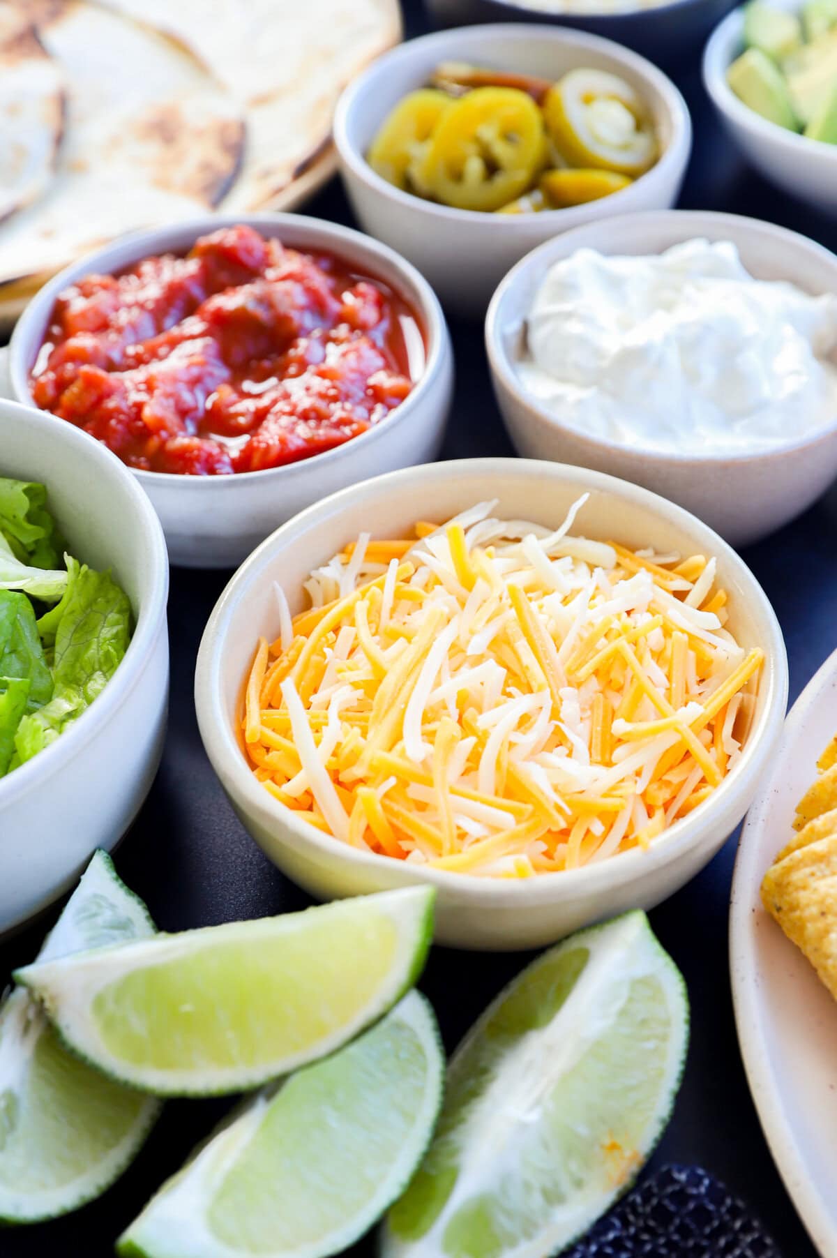 How To Set Up A Taco Bar: Easy And Delicious Recipes | Cake 'n Knife
