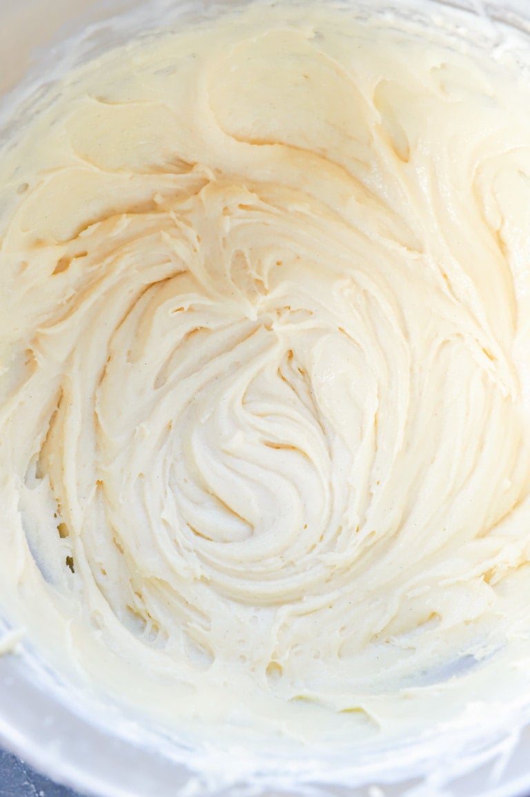 Lavender Lemon Curd Cake With Cream Cheese Frosting | Cake 'n Knife