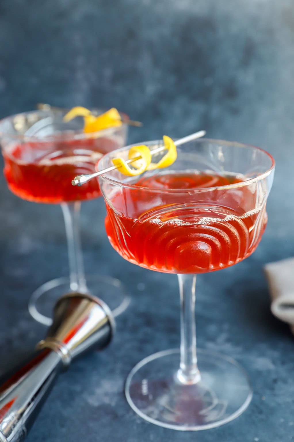 How To Make A Paper Plane Cocktail | Cake 'n Knife