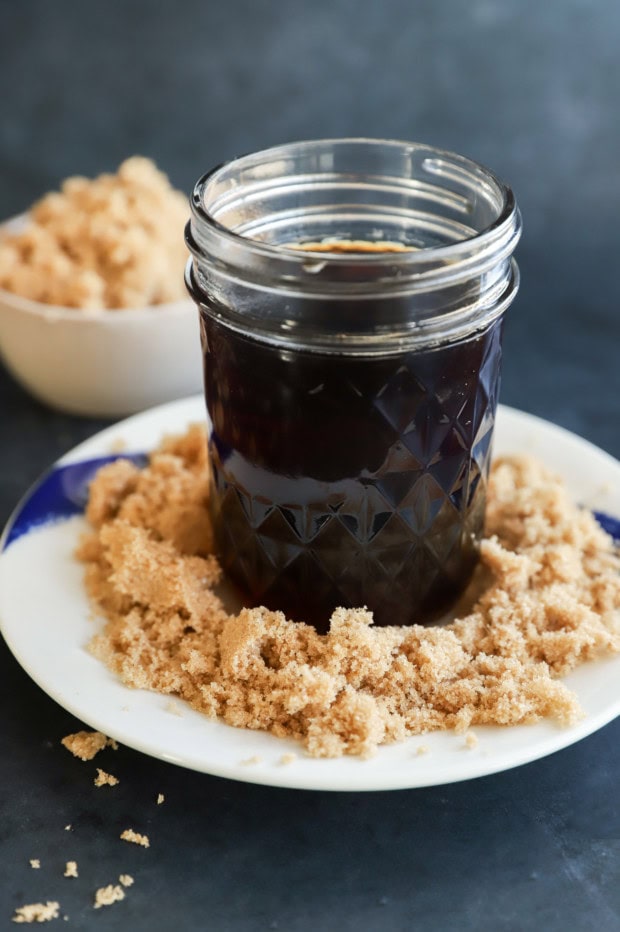 Brown Sugar Simple Syrup | Cake 'n Knife