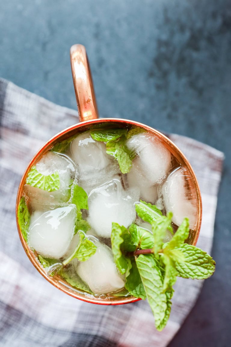 The Easiest Ginger Beer Mocktail Recipe (with variations!) | Cake 'n Knife