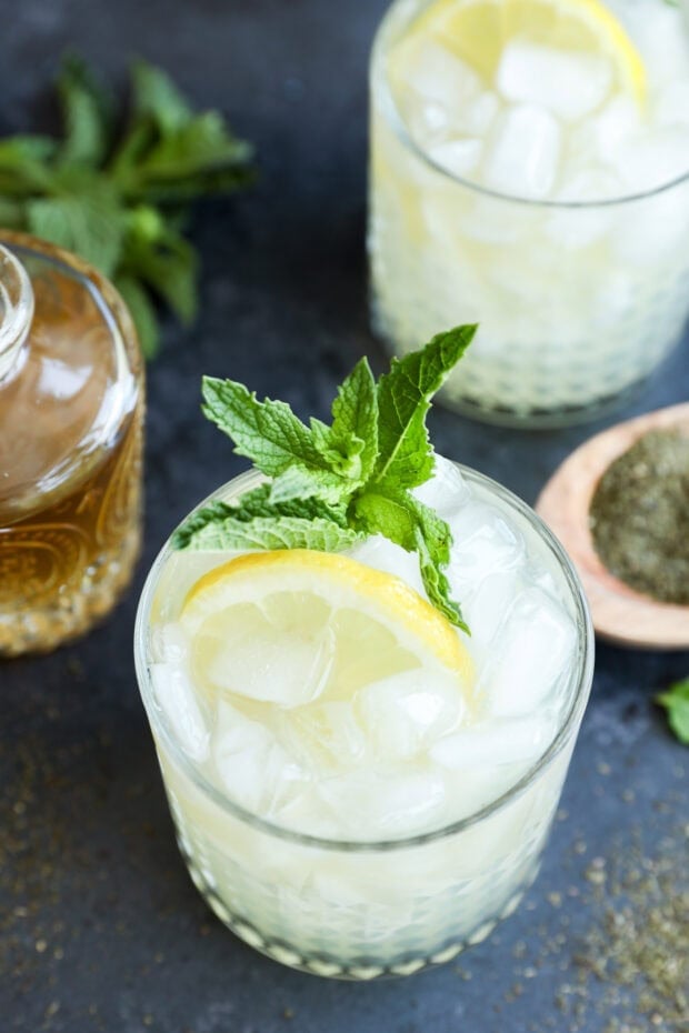 Easy Green Tea Vodka Cocktail | Cake 'n Knife