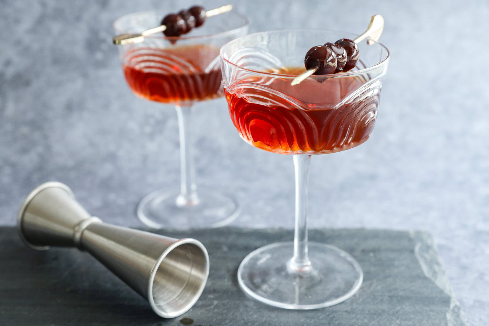 Black Manhattan Cocktail Recipe | Cake 'n Knife