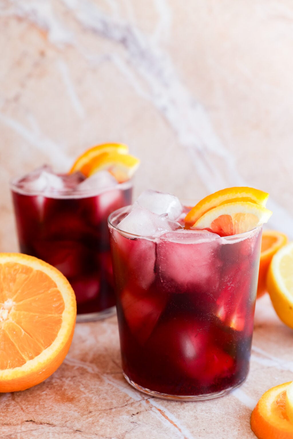 Tinto de Verano (Spanish Red Wine Cocktail) | Cake 'n Knife